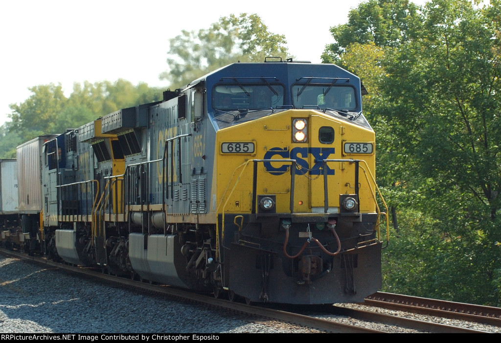 CSX 685